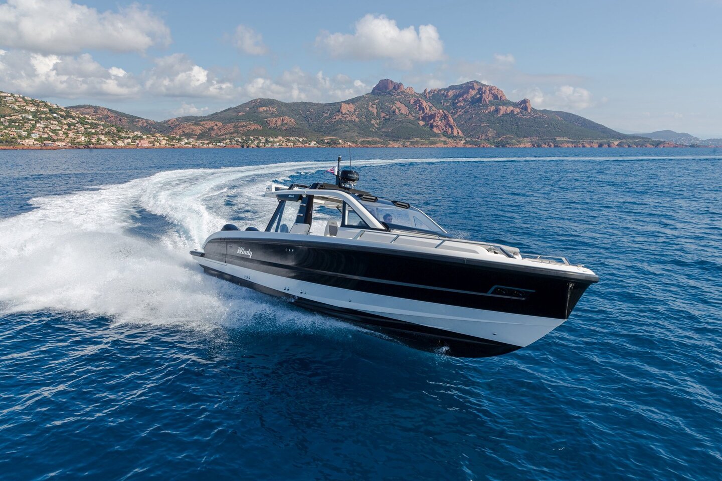 Windy SR40 Outboard – 360/VR Virtual Tour – VRCLOUD
